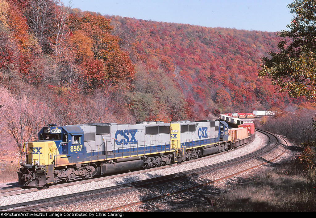 CSXT 8567 & 8535